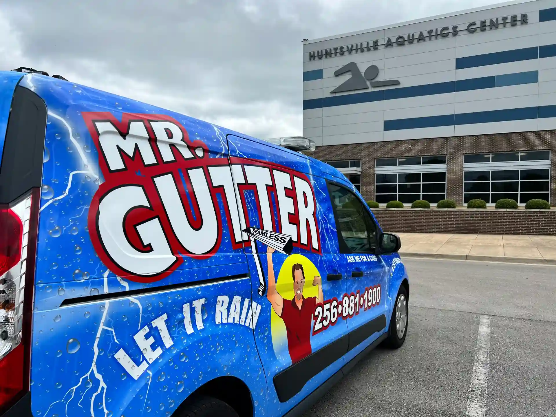 How to Choose the Right Mesh - Mr. Gutter